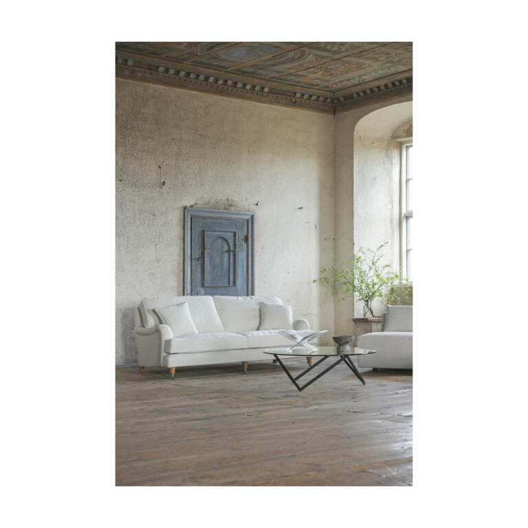 Englesson Möbler – Modern Svensk Design och Funktion